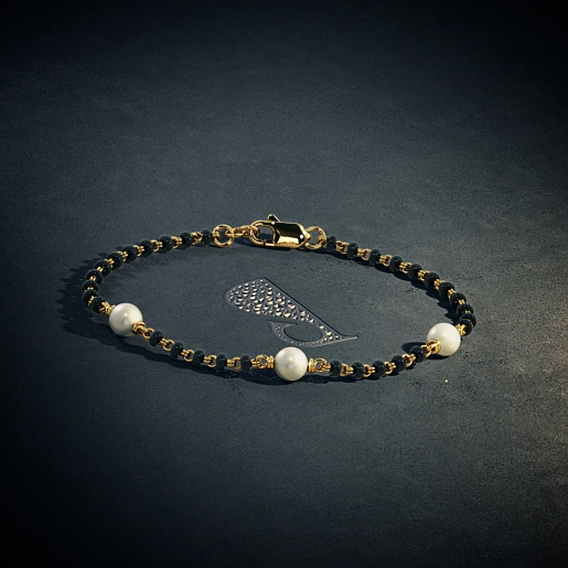 Buy 350+ Bracelets Designs Online | BlueStone.com - India's #1 Online ...